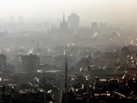 Une avancée pour mieux comprendre la formation du smog urbain - RJB ...