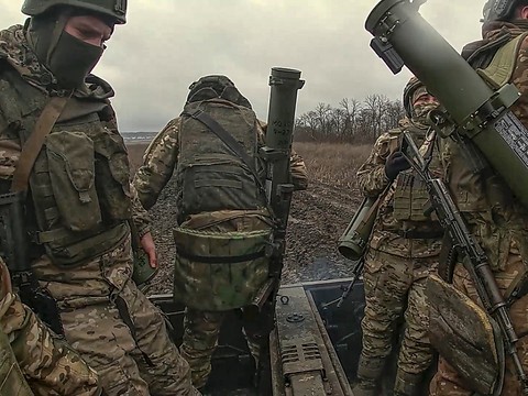 La situation sur le front Est s'est « considérablement détériorée ...