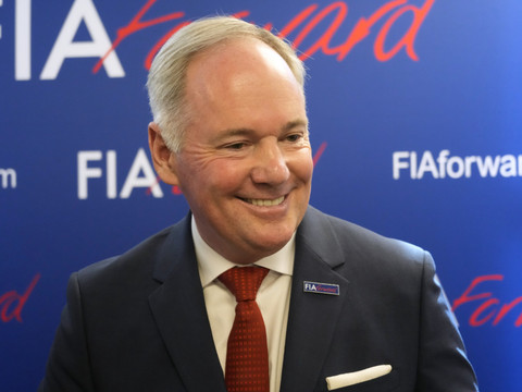 L'Américain Tim Mayer, candidat à la présidence - RTN votre radio régionale