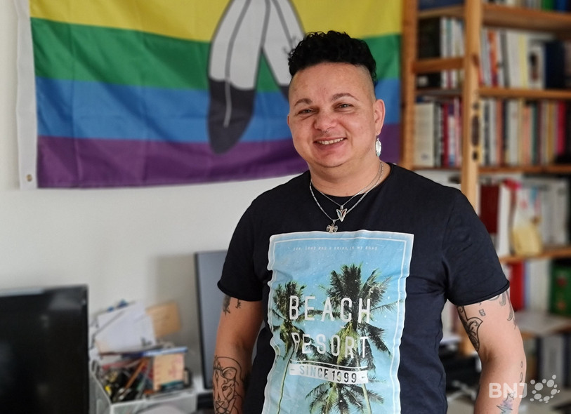 Page de vie : Ari Lee - RJB votre radio régionale