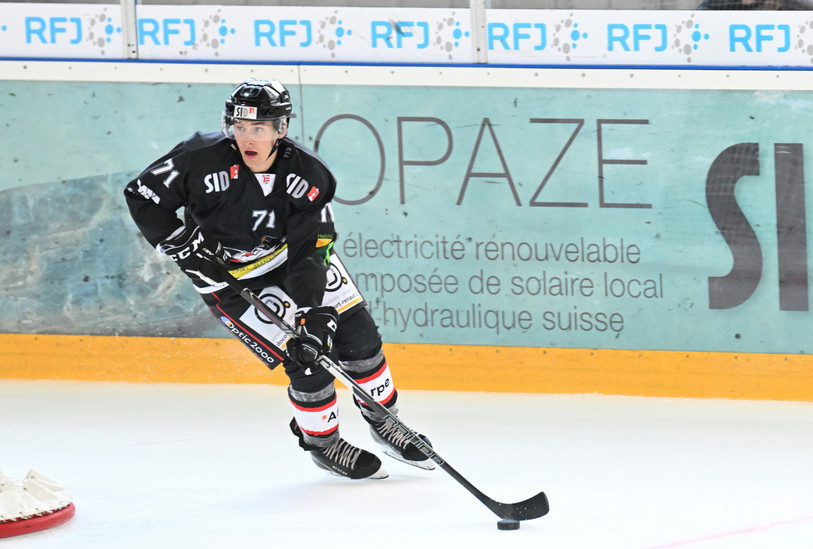 Le HC Delémont-Vallée renversé sur sa glace - RFJ votre radio régionale