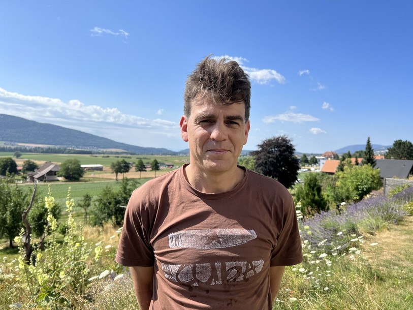 Un globetrotteur humanitaire de retour à Neuchâtel - RTN votre radio ...