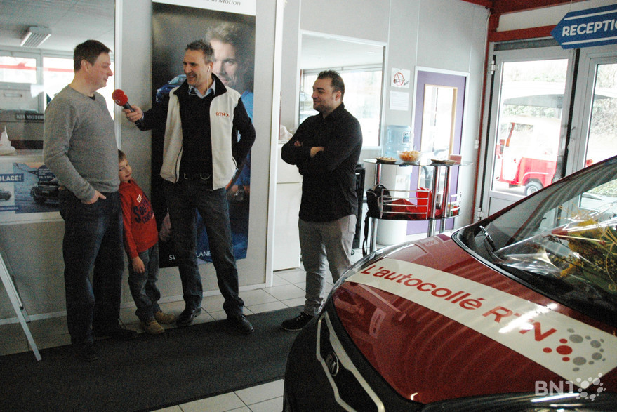 Autocollé RTN 2014 - RTN votre radio régionale