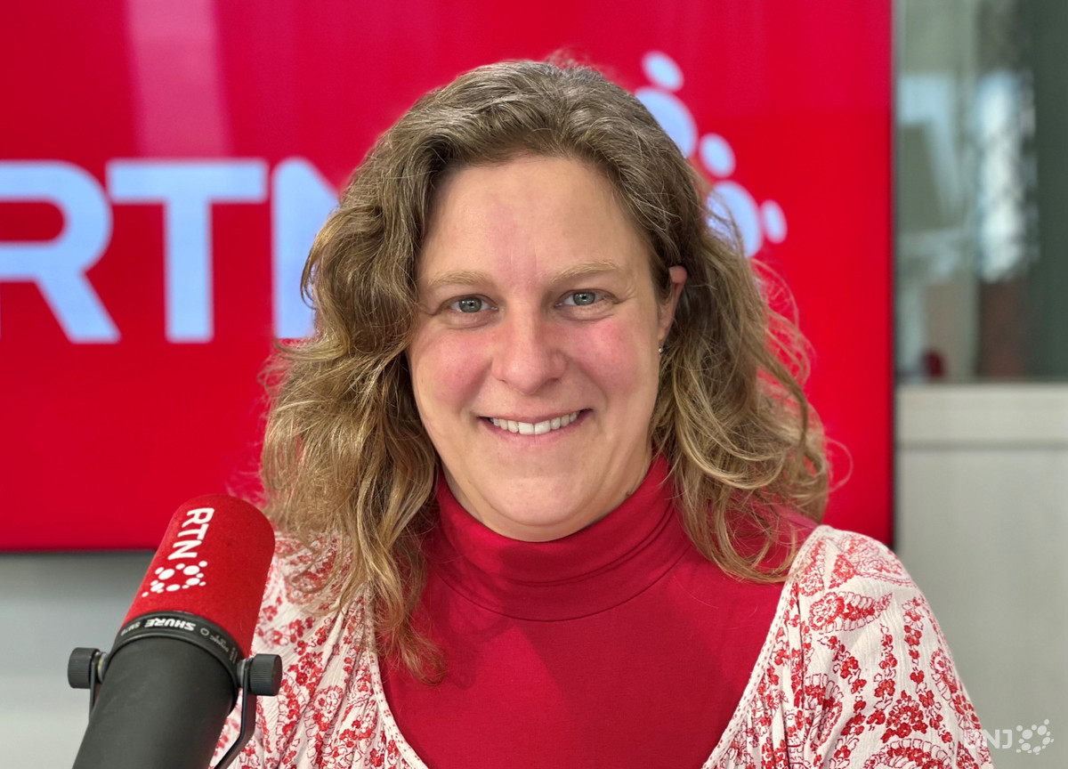 Dans les Coulisses du Château : Fabienne Robert-Nicoud - RTN votre ...