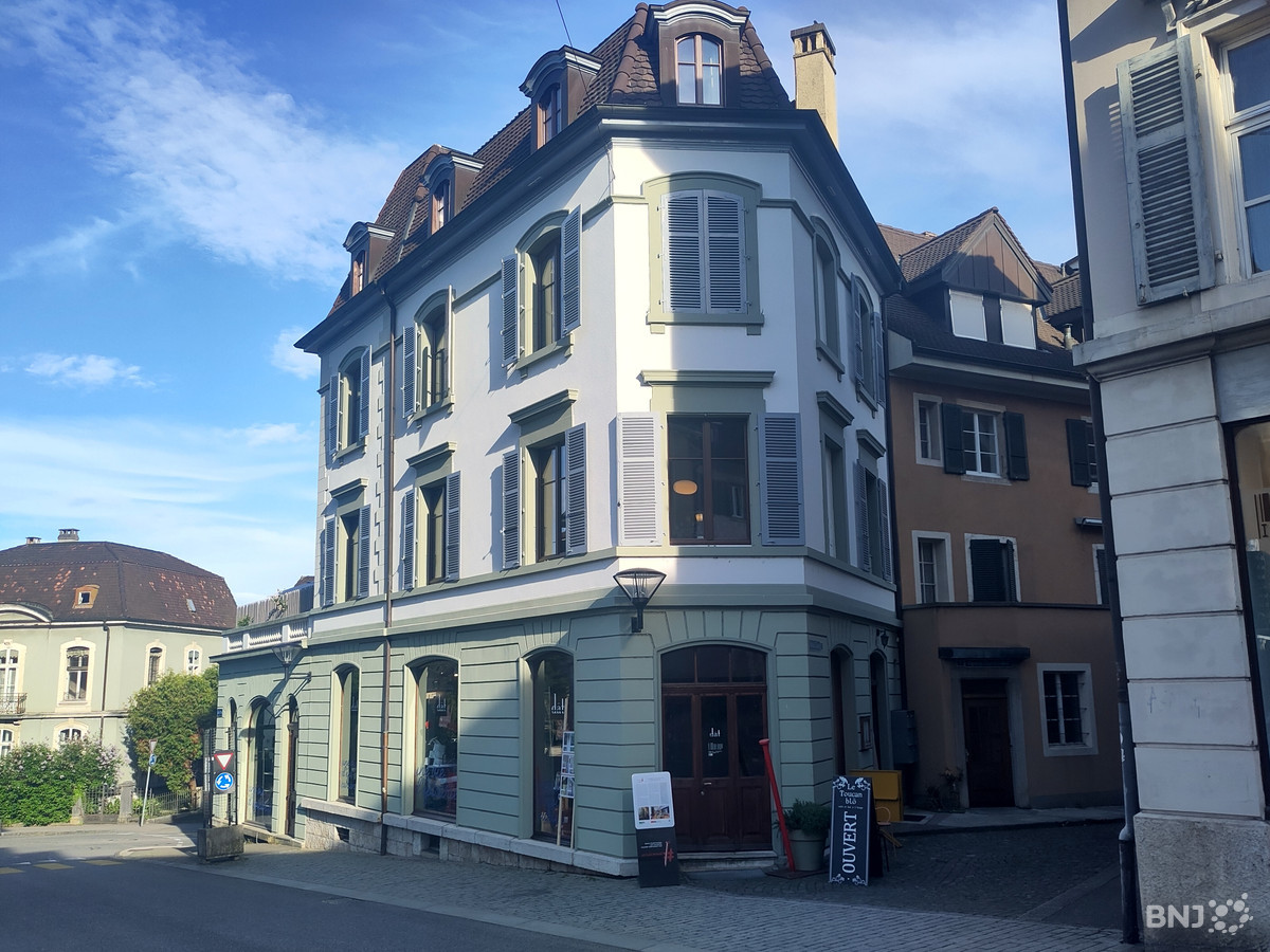 Un Clou rouge dans la chaussure delémontaine - RFJ votre radio régionale