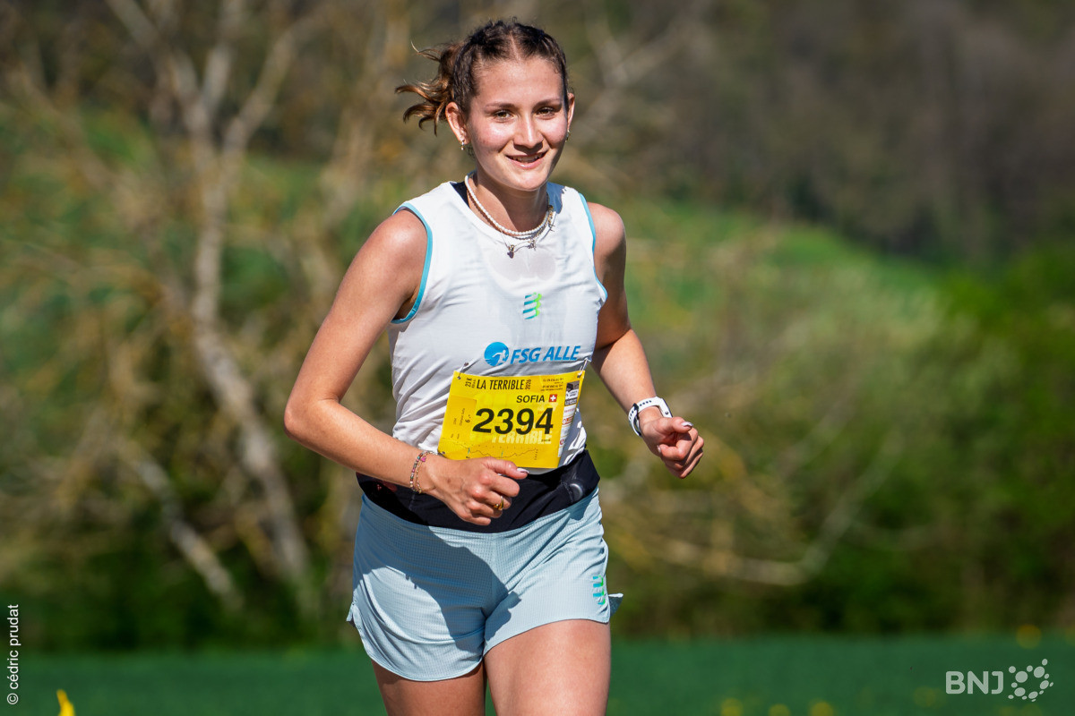 Sofia Chételat vice-championne de Suisse de 3000m steeple ! - RFJ votre ...