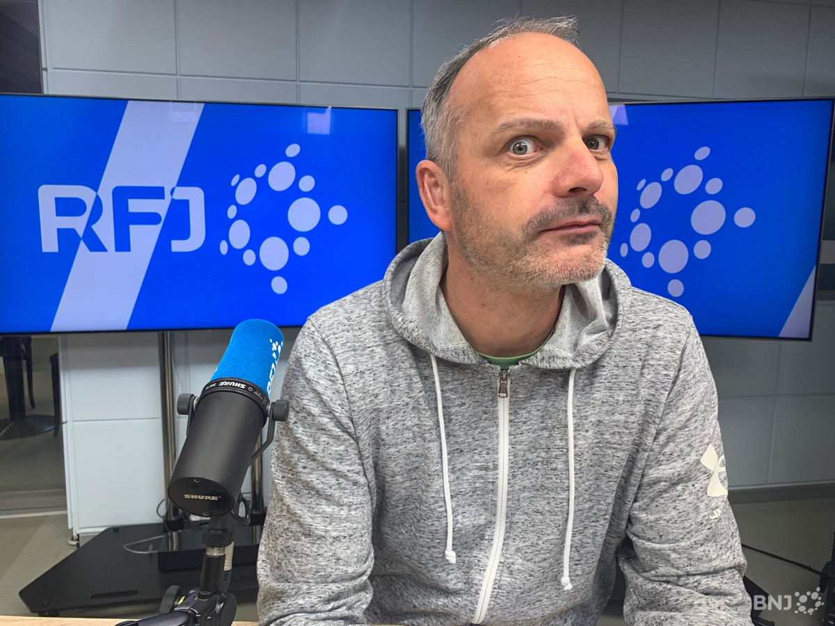 L’autre revue de presse : ça sent bon le week-end ! - RFJ votre radio ...